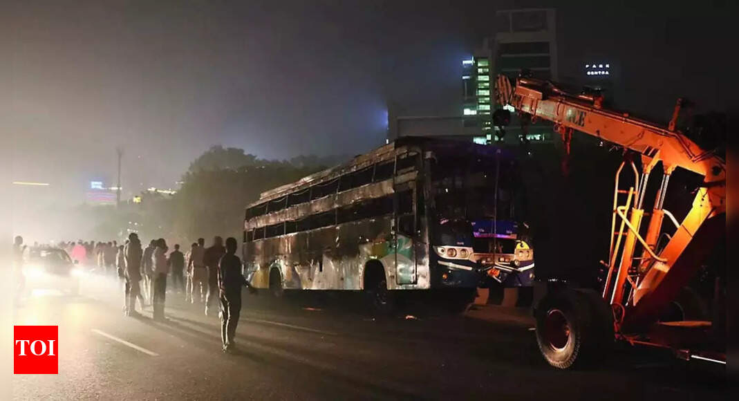 2 days after bus fire on Delhi-Gurgaon Expressway, child’s body found ...