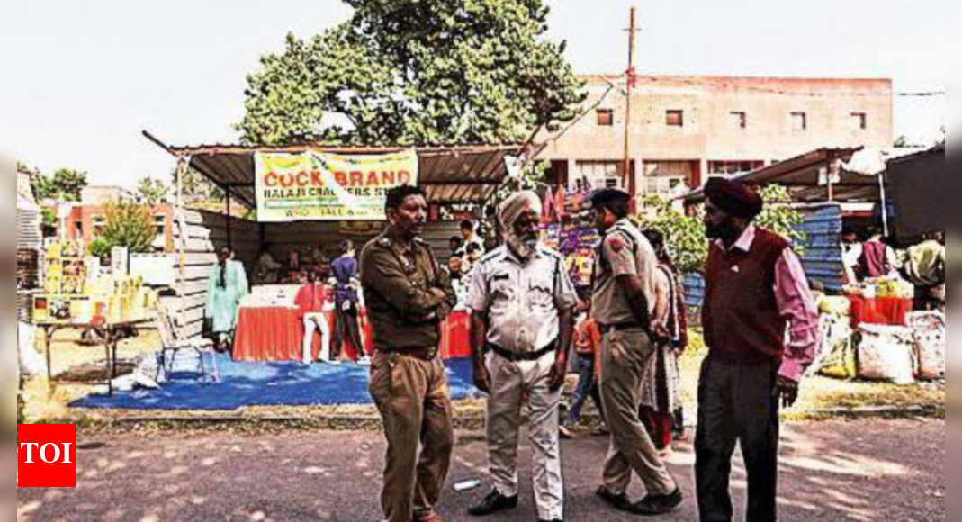 Green Crackers: Ut Teams To Monitor Sale, Purchase Of Crackers ...