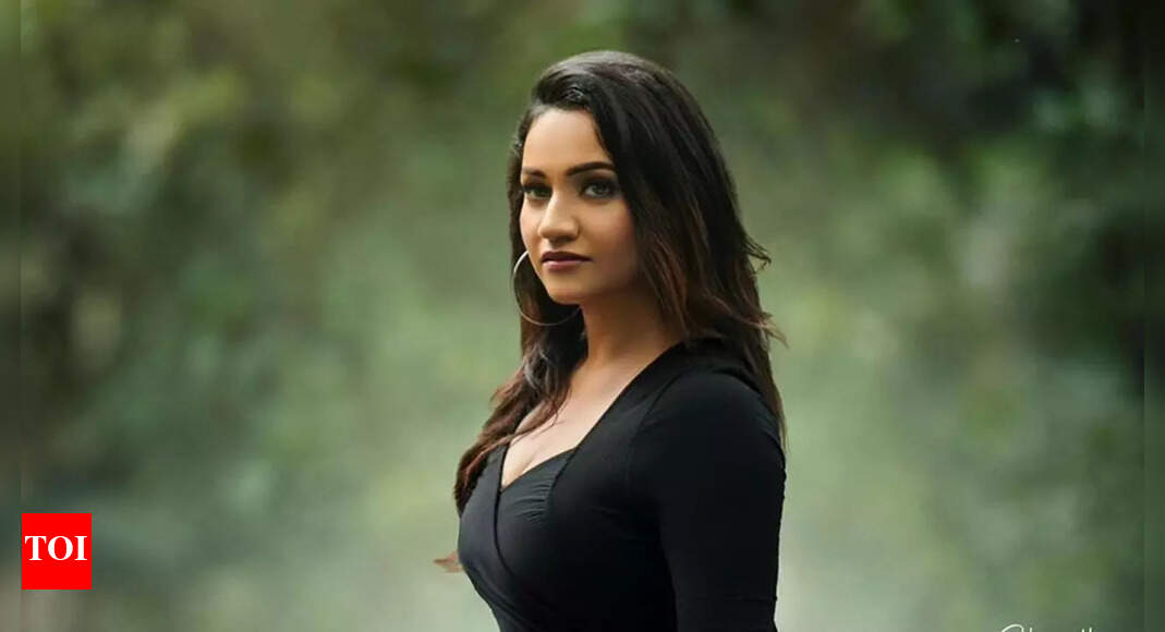 Pratheeksha Pratheep joins 'Ninnishtam Ennishtam' as Swetha - Times of ...