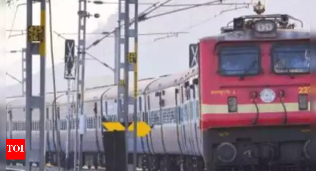 Sports Nutrition: Cr To Launch Mum-dhule Exp Today | Mumbai News ...