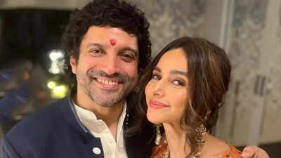 Farhan and Shibani Akhtar's Diwali pic is all about joy, love and light ...