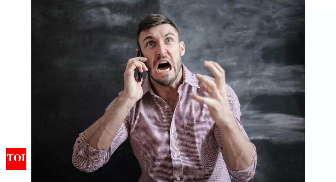 Scientists find "grammar nazis" have physical discomfort - Times of India