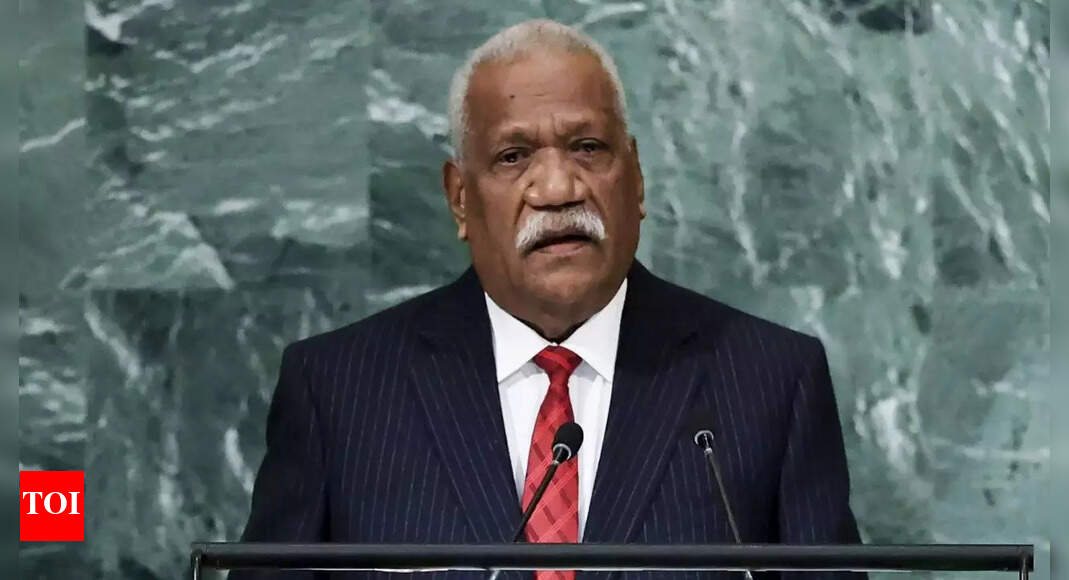 Vanuatu: Vanuatu President Nikenike Vurobaravu rejects request to ...