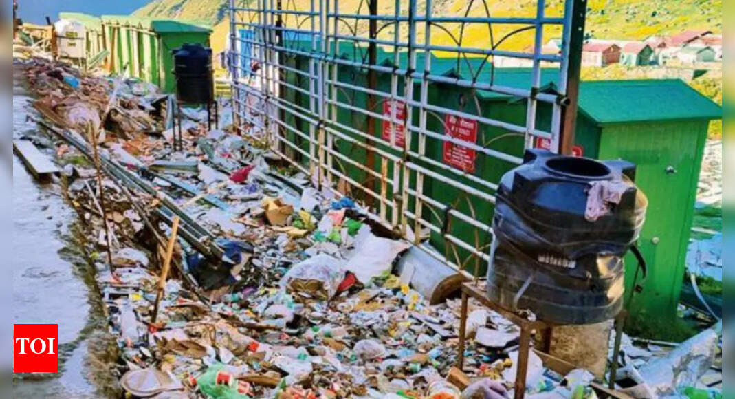 Waste Management: Despite Efforts, Plastic Waste Mgmt Minimal At Char ...