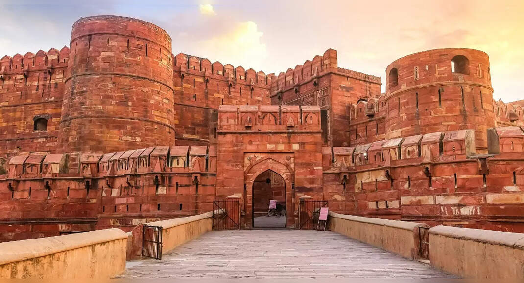 Here’s what we miss when we skip exploring Agra Fort | Times of India ...