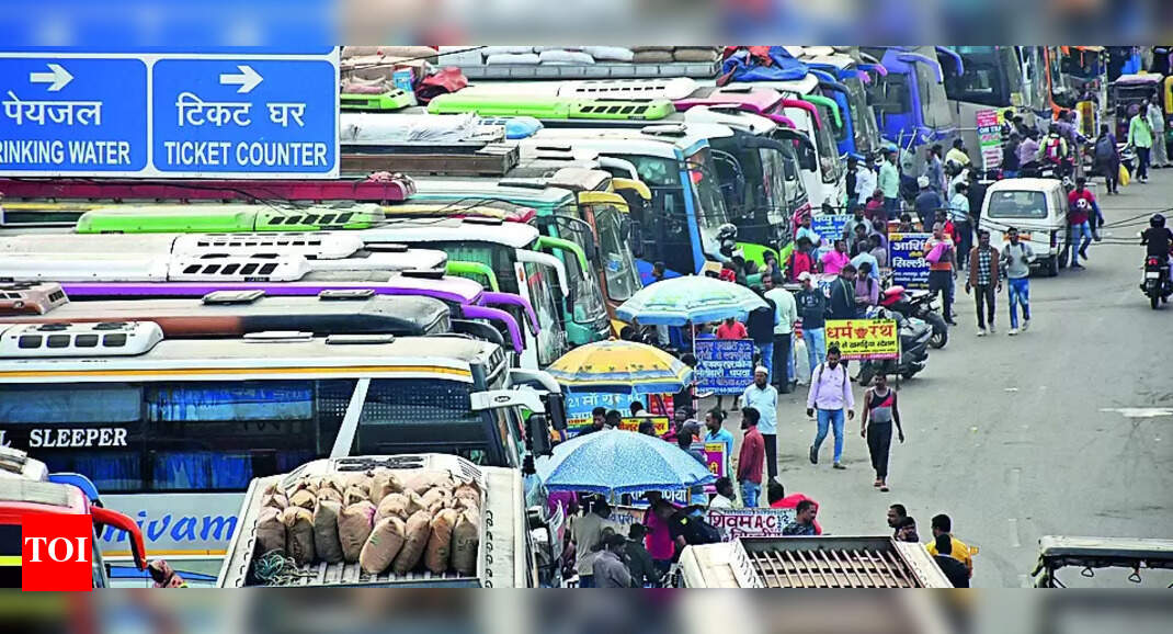 Bihar-Bound Buses: Booked Bihar-bound Buses and Trains for Chhath ...