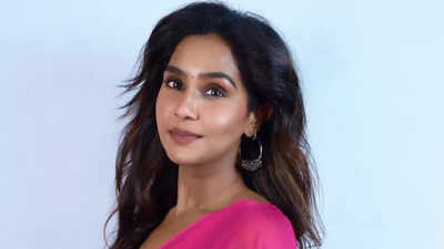 My aim is to do unique projects across languages: Naksha Saran | Tamil ...