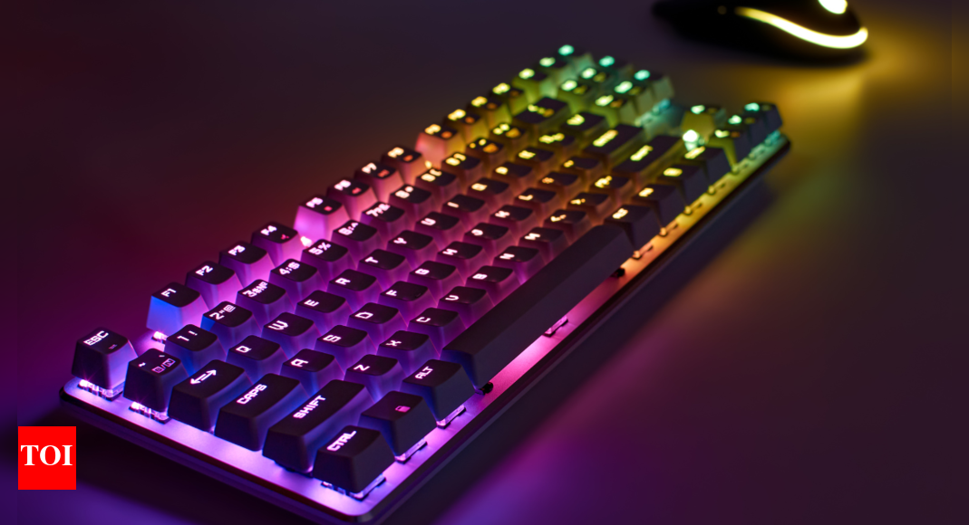 QWERTY Keyboard: Letters aren’t arranged alphabetically on a keyboard ...