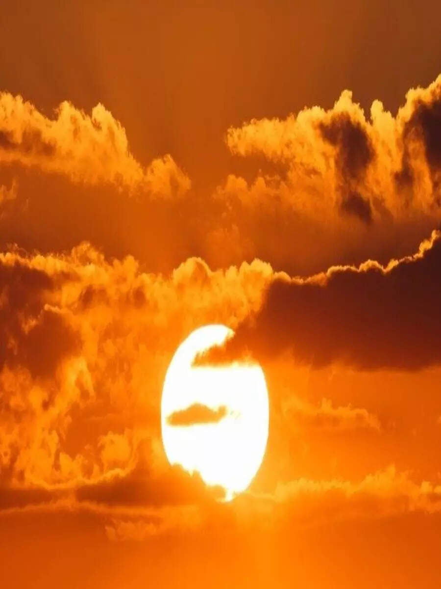 Different Ways of Worshipping Lord Surya | Times of India