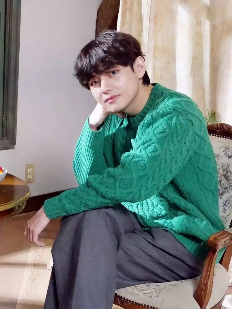 BTS V-Approved Fits To Style In Winter | Times Now