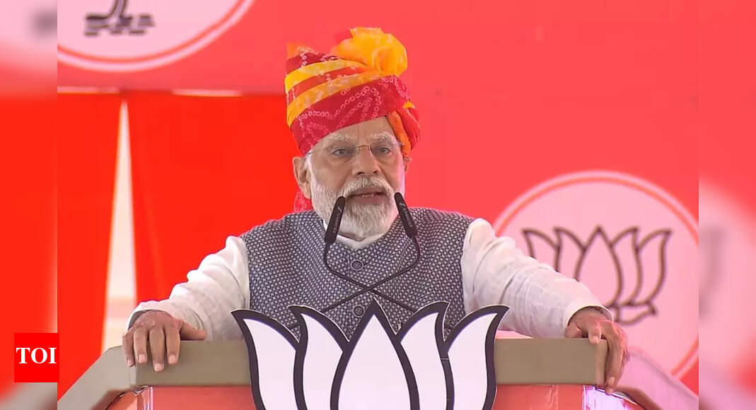 PM Modi in Rajasthan: Ashok Gehlot allowed rally of banned PFI | India News - Times of India