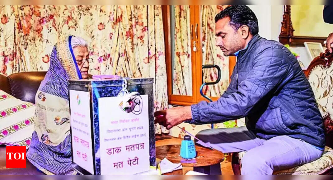 Home Voting: Election staff unable to find 649 'home voters' in Jaipur ...