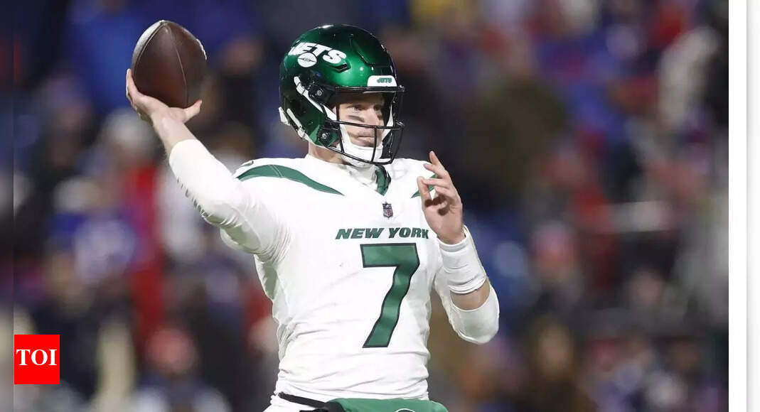 Tim Boyle gets the start as New York Jets bench Zach Wilson for Miami ...