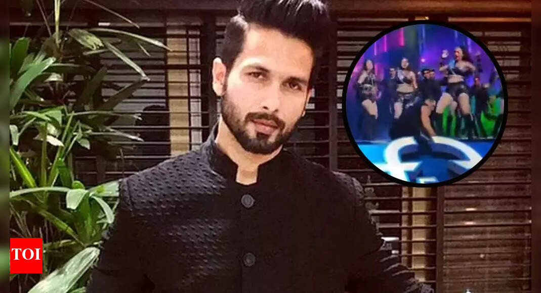 Watch: Shahid Kapoor gracefully managed to get up after an accidental ...
