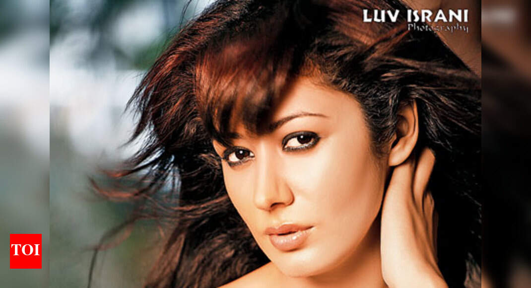 Anjali transforms herself | Hindi Movie News - Times of India