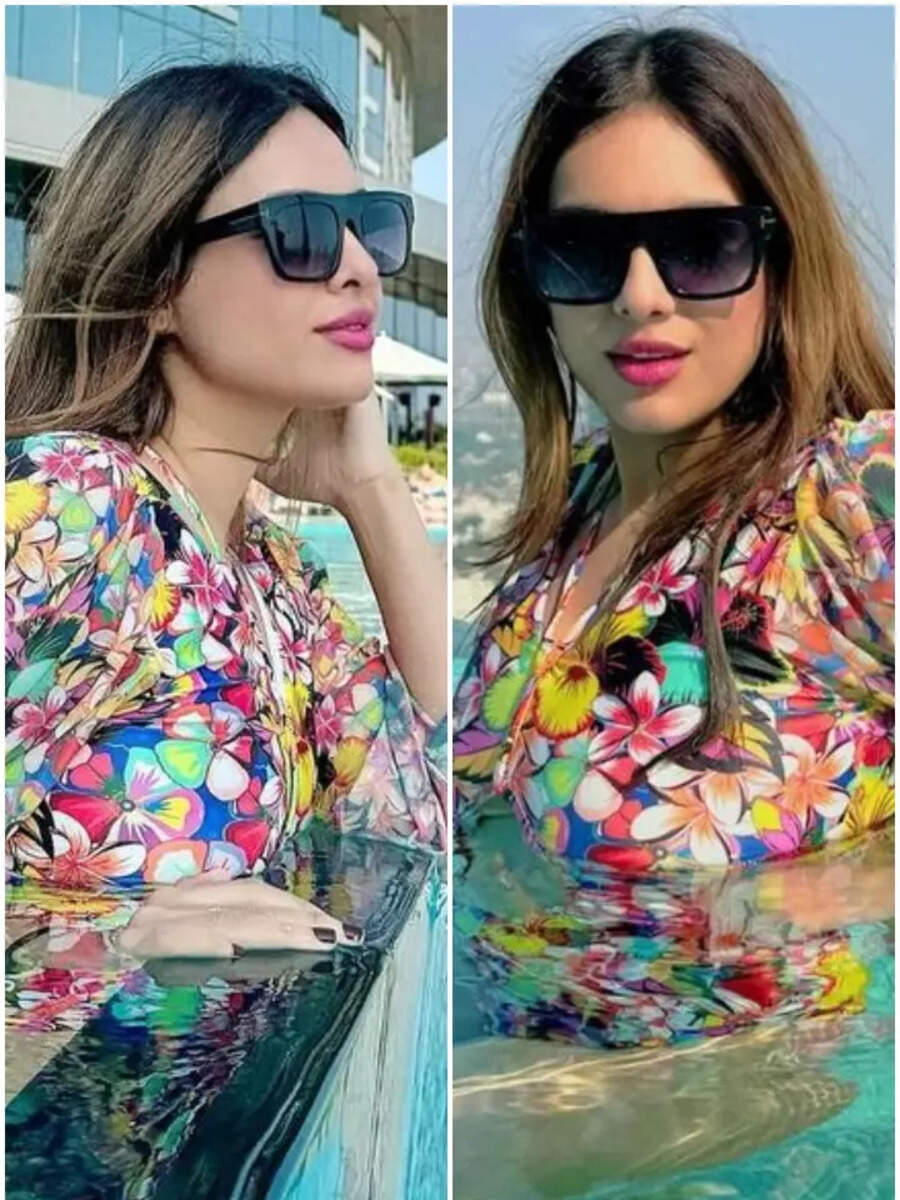 Neha Malik's stunning pics from beach vacay | Times of India