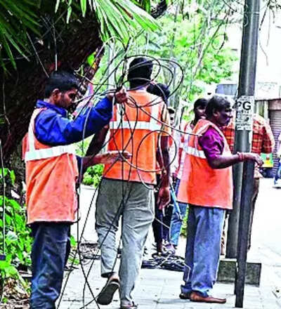 Electrocution Deaths Bengaluru: Lokayukta Registers Suo Motu Case on Electrocution Deaths near ...