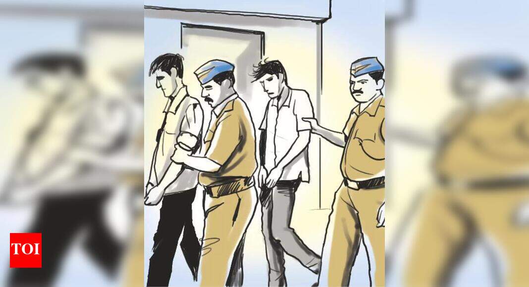 Cyber Fraud Racket: Cyber Fraud Racket Busted; 8 Held in Jabalpur ...