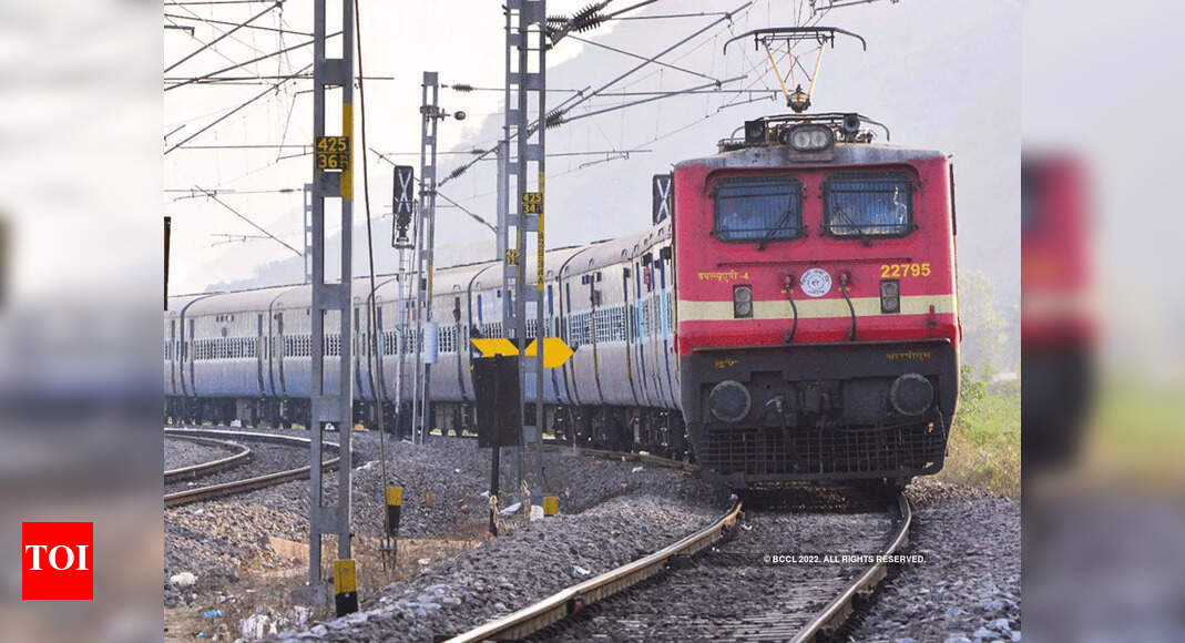 Indian Railways Facts: 10 surprising facts that every student should ...