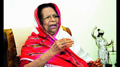 Fathima Beevi: Remembering Justice Fathima Beevi: First Woman Judge of ...