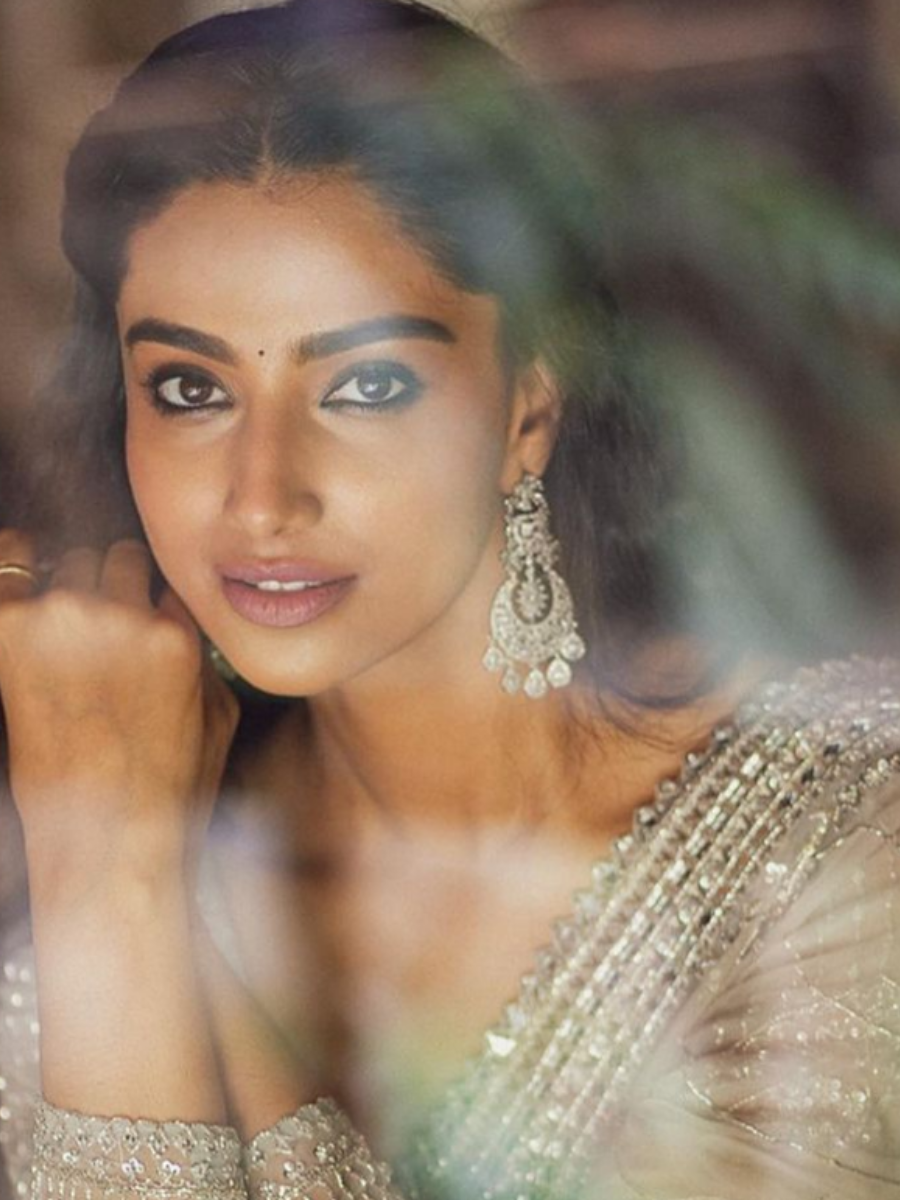 Stunning Photos Of Meenakshi Chaudhary In White Saree Times Of India