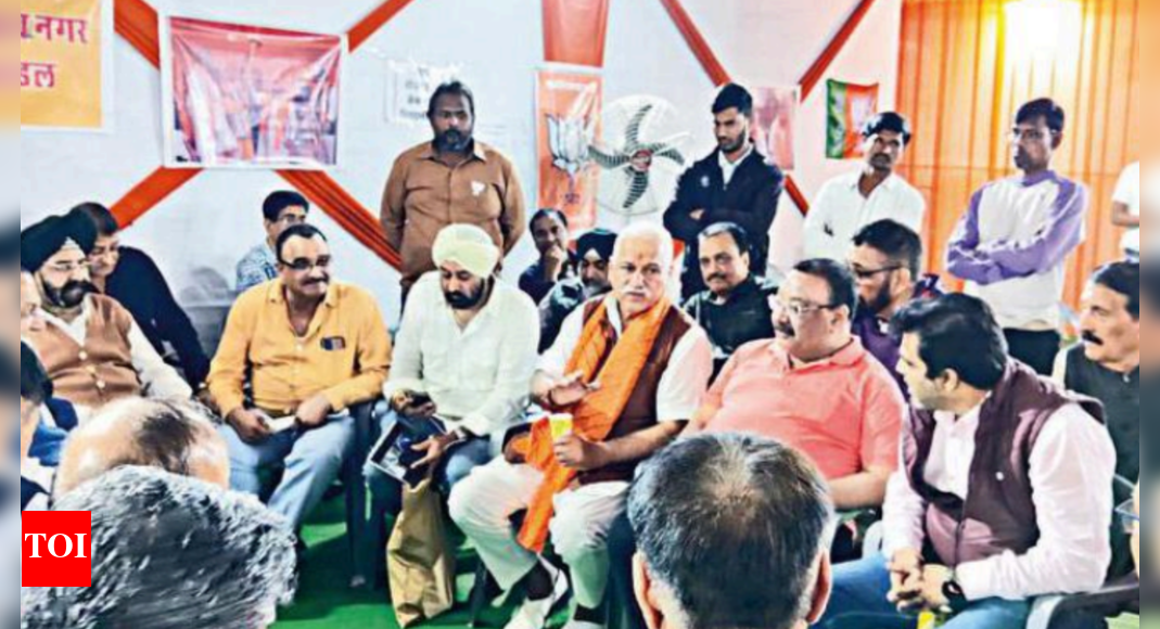 Doorstep campaign: Candidates make final push to woo voters | Jaipur ...