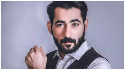 I quit my banking job and closed two restaurants to pursue acting, says ...