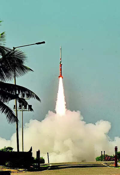 Aditya-L1: Aditya-L1 to Reach Lagrange Point on January 7: ISRO ...