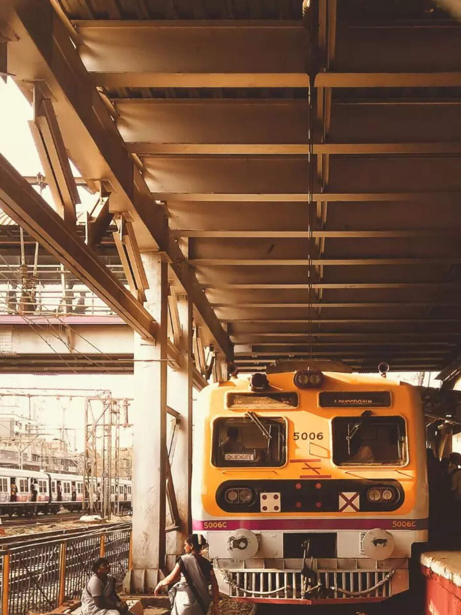 Noida to Gurgaon in 30 Minutes? | Times Now