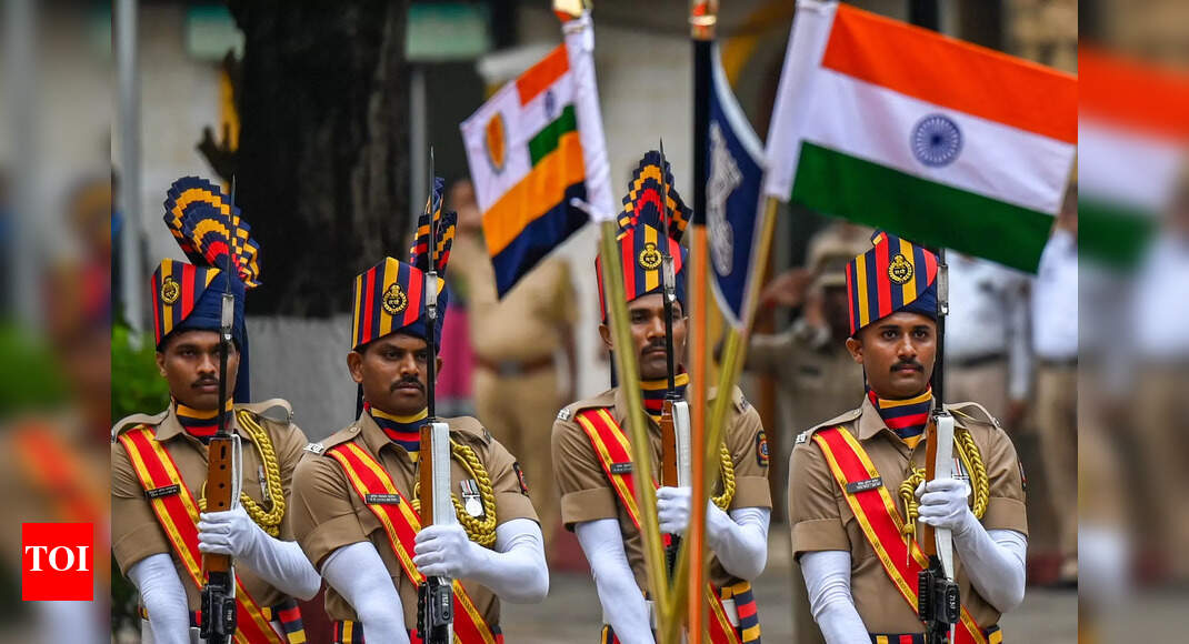 Moshe: India remembers victims of 26/11 Mumbai attacks, leaders ...