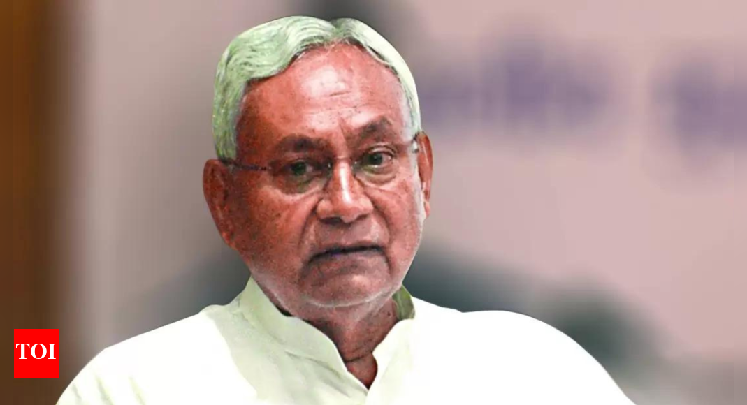 Go house to house, seek views on booze ban: Bihar CM Nitish Kumar ...