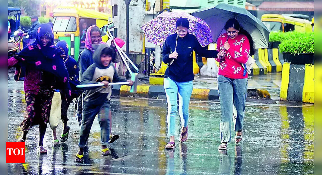 Indore: Indore drenched in highest November rainfall in a decade ...