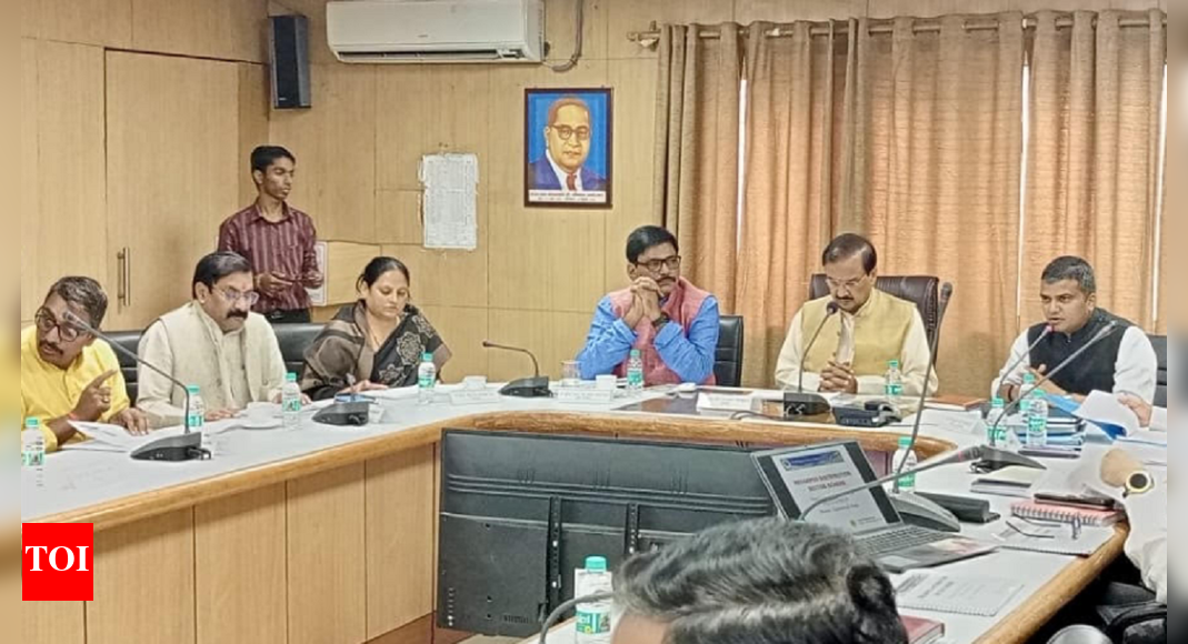 Power infra revamp in Noida by Jan 31, MP reviews works under RDSS ...