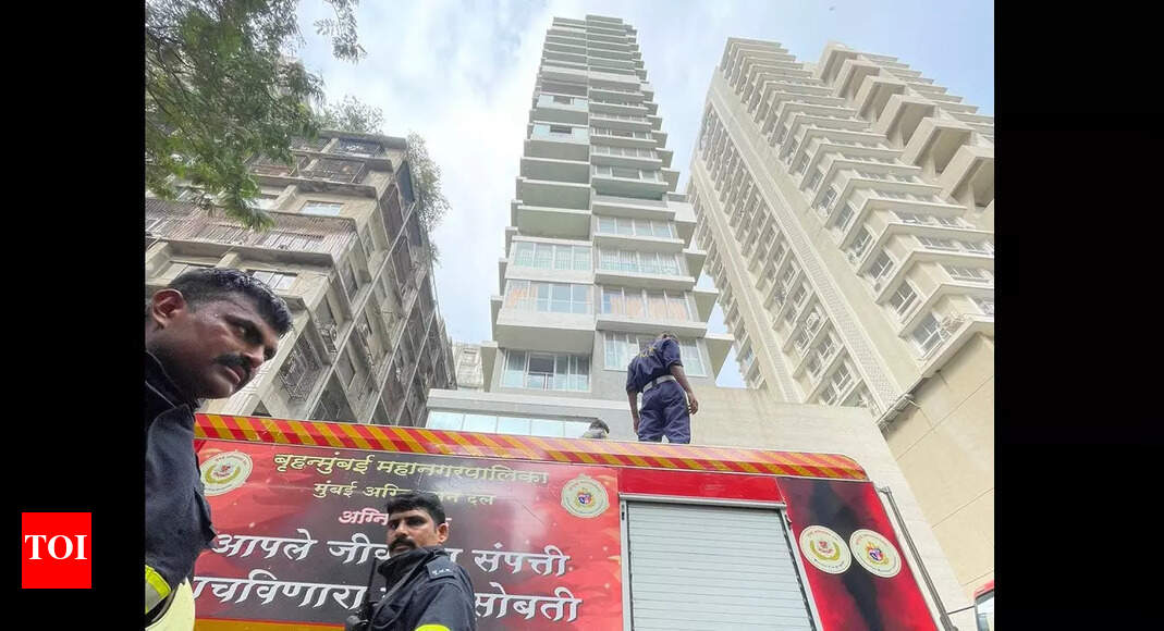 Mumbai: Fire breaks out in ground plus 22-storey building in Agripada ...