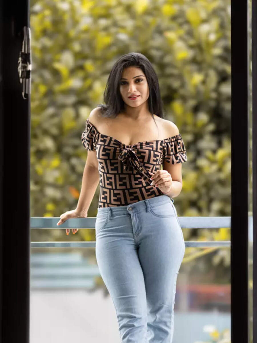 Breathtaking looks of Avantika Mohan | Times of India