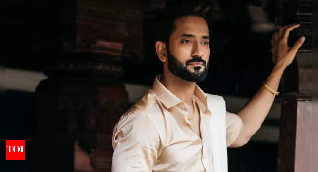 Bigg Boss Kannada 10 : All you need to Know about wild card entrant Avinash Shetty - Times of India