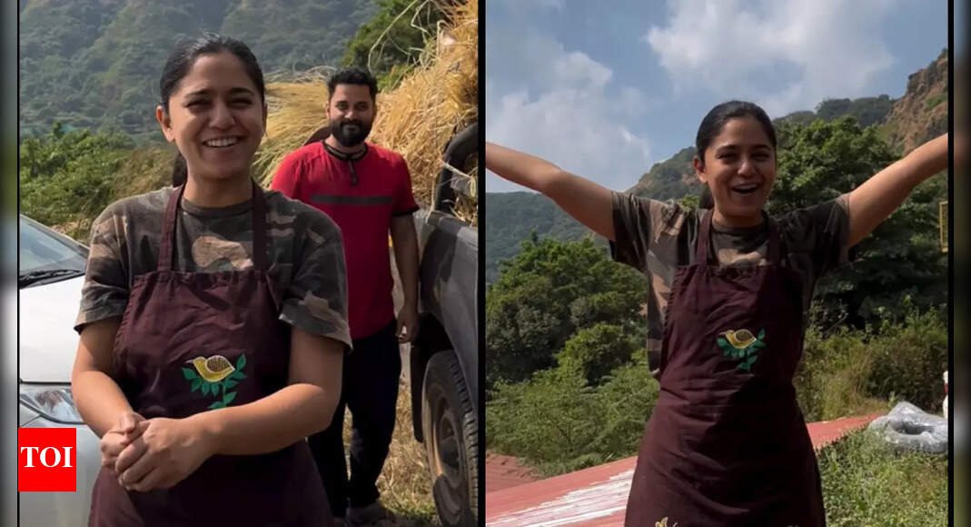 Mrunmayee Deshpande enjoys strawberry farming with husband Swapnil Rao ...