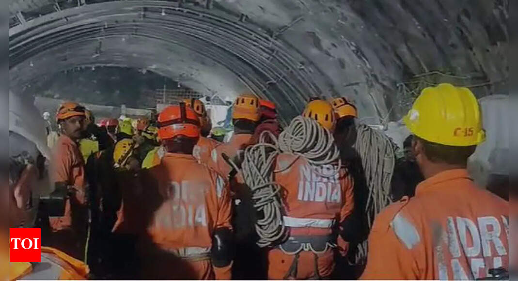 Uttarakhand tunnel crash: All 41 workers rescued | Dehradun News ...