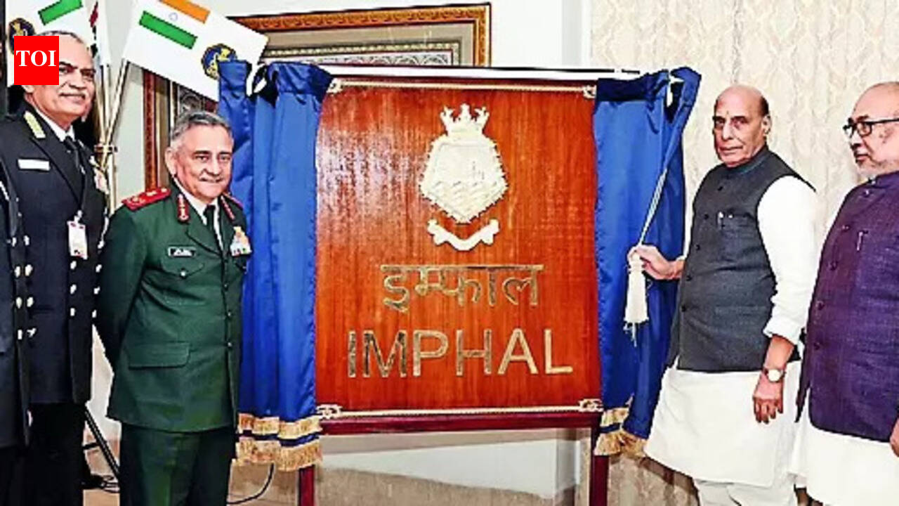 Rajnath unveils crest of India guided missile destroyer Imphal ...