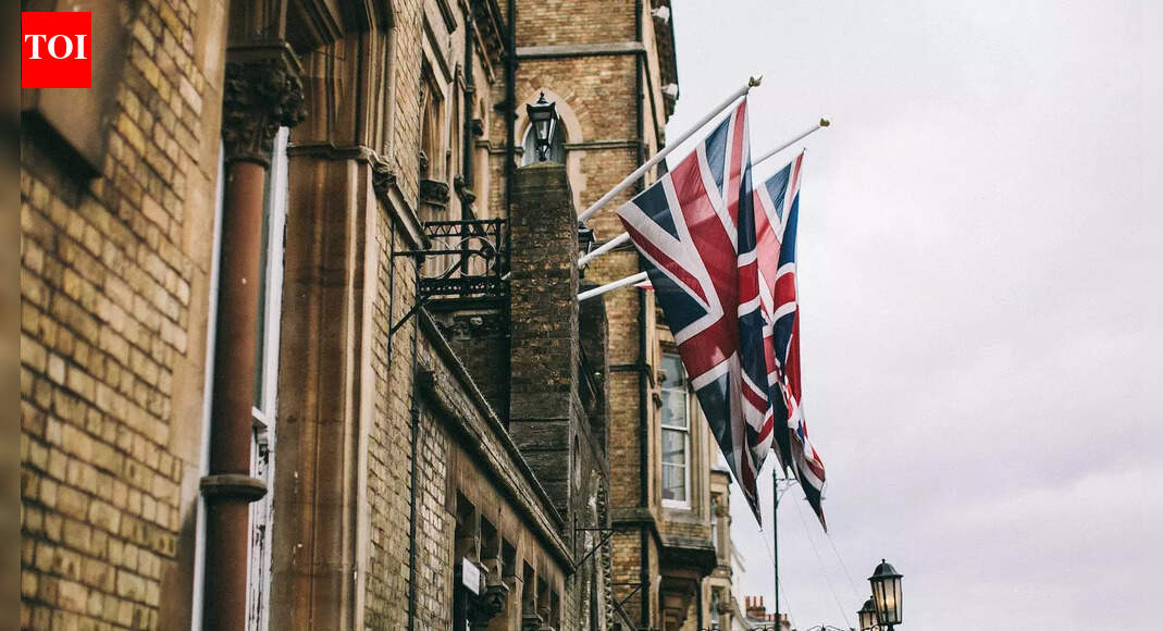 5 Specialised Management Courses Other Than MBA, to Study in the UK