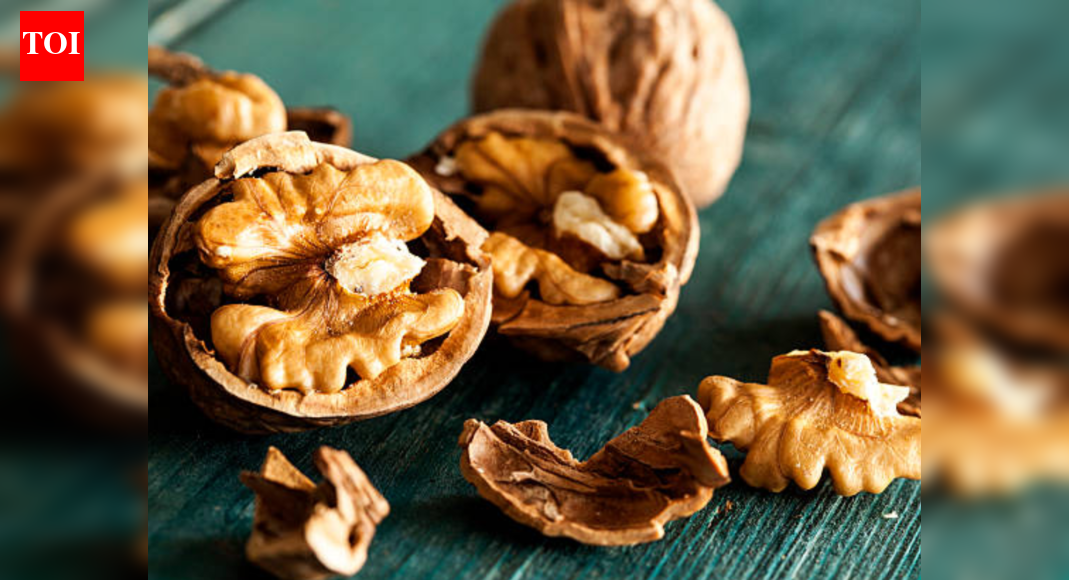 Walnuts: 10 reasons you should eat walnuts daily
