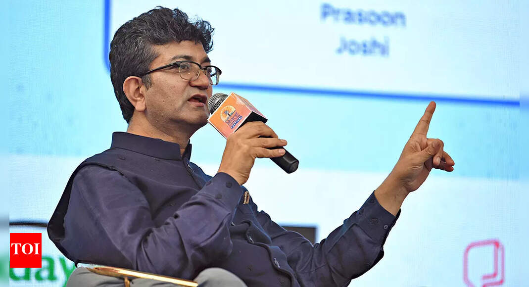 Prasoon Joshi on his role as CBFC chief: Mere liye yeh ek seva hai ...