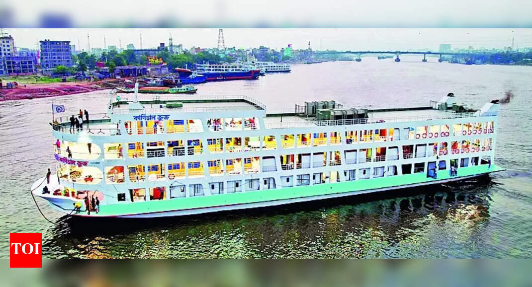 Dhaka-Kol Ship: Dhaka-Kol Ship Arrives in Kolkata: Boosting India ...
