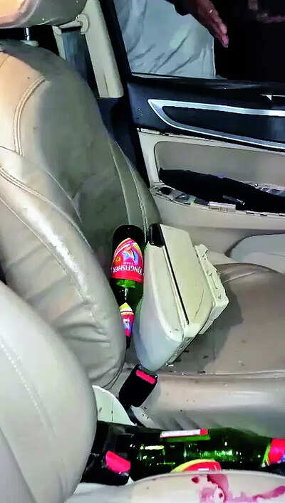 Car With Beer Bottles: Car With Beer Bottles Slams Into Multiple ...