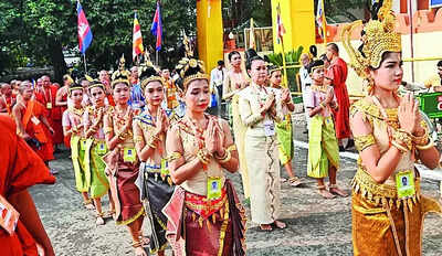 Int’L Tipitaka Chanting: Int’l Tipitaka Chanting Begins | Patna News ...