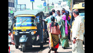 City Bus Strike Kolhapur: Passengers suffer as city bus strike continues in Kolhapur | Kolhapur ...