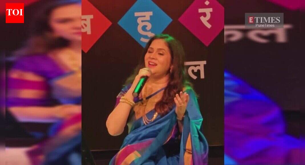 diwali pahat: Bela Shende enthralled Punekar at Diwali Pahat musical event