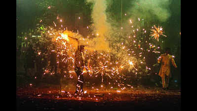 Firecracker: Firecracker Misfires: Bengaluru Resident Wins ₹1.8L ...