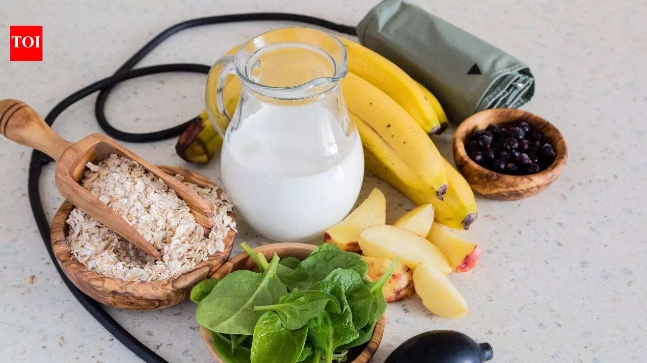 Hypertension diet: Tips to control high BP and 5 foods that are a must ...
