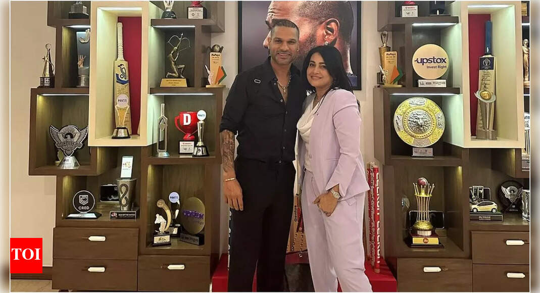 Pakkhi Hegde shares a photo with cricketer Shikhar Dhawan on his ...